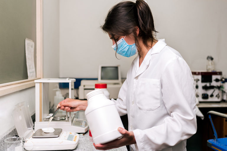 Fine and Specialty chemicals – understanding the difference / PlusChem